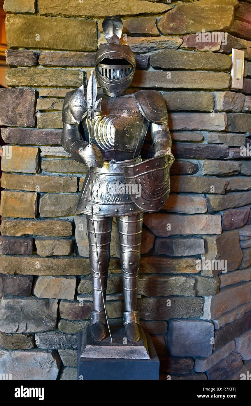 Medieval Knight Armor Suit Stock Photos & Medieval Knight Armor Suit ...