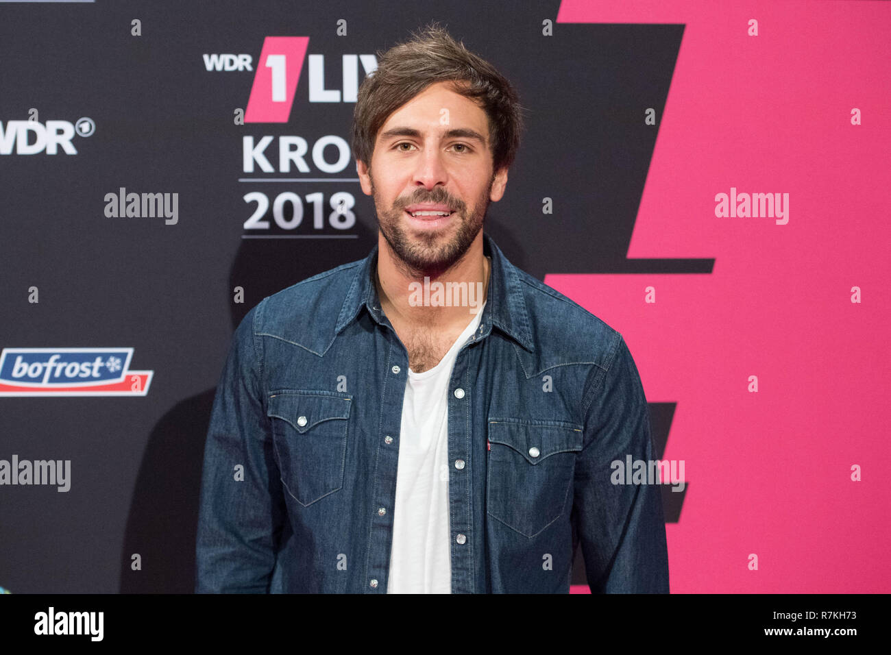 Max GIESINGER, musician, singer, singer, portrait on the red carpet of ...