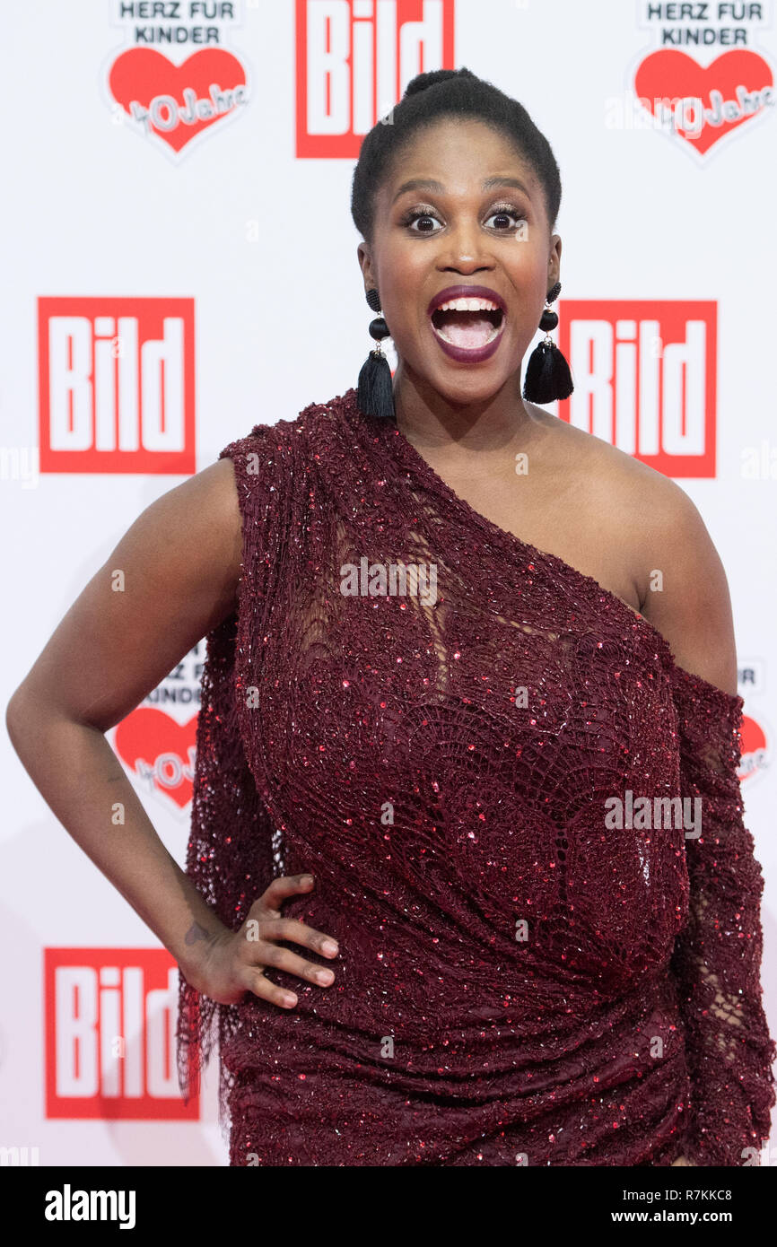 Motsi MABUSE, dancer, dancer, half figure, half figure, portrait, on ...