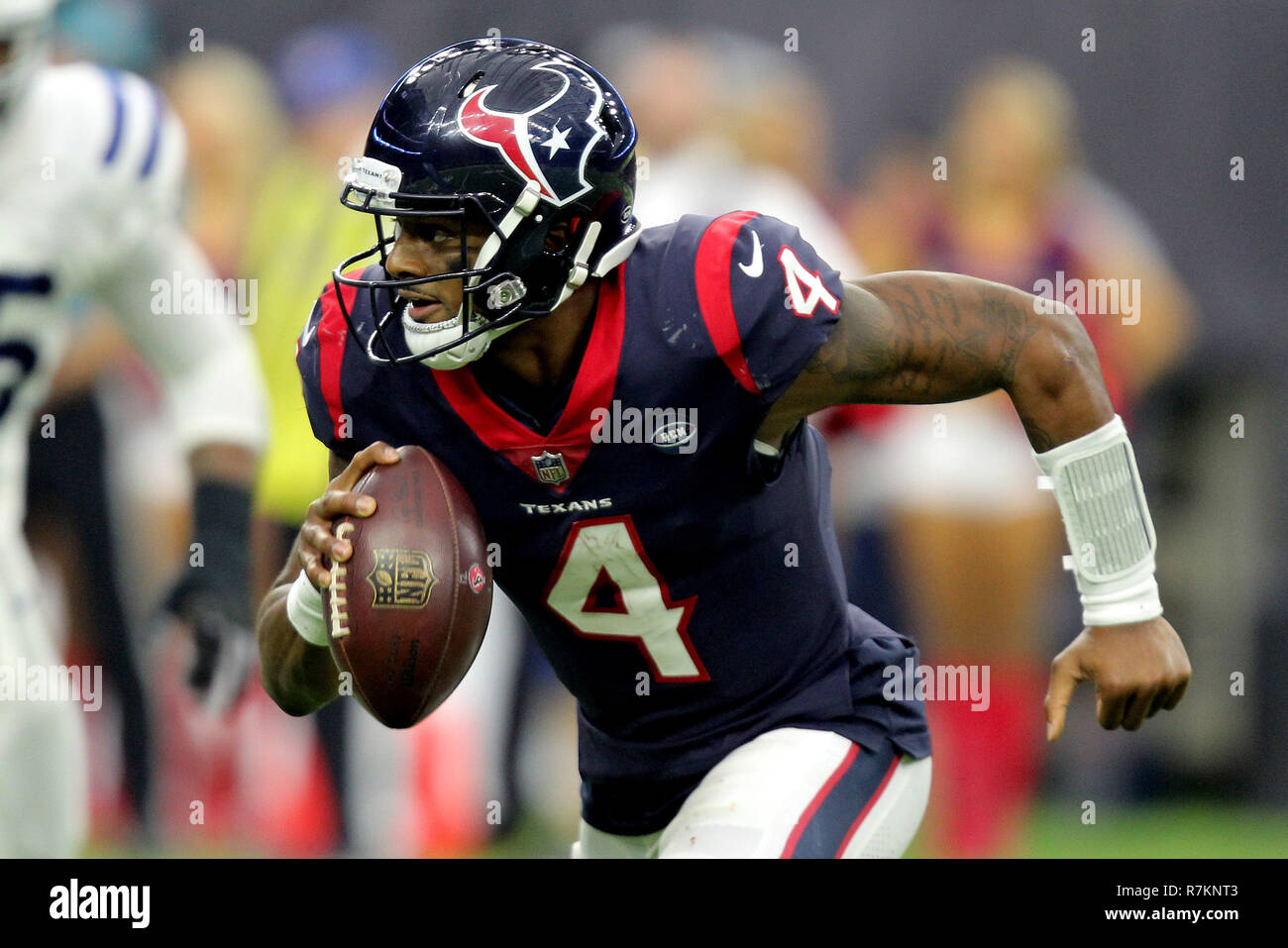Houston, Texas, USA. 9th Dec, 2018. Houston Texans quarterback Deshaun ...
