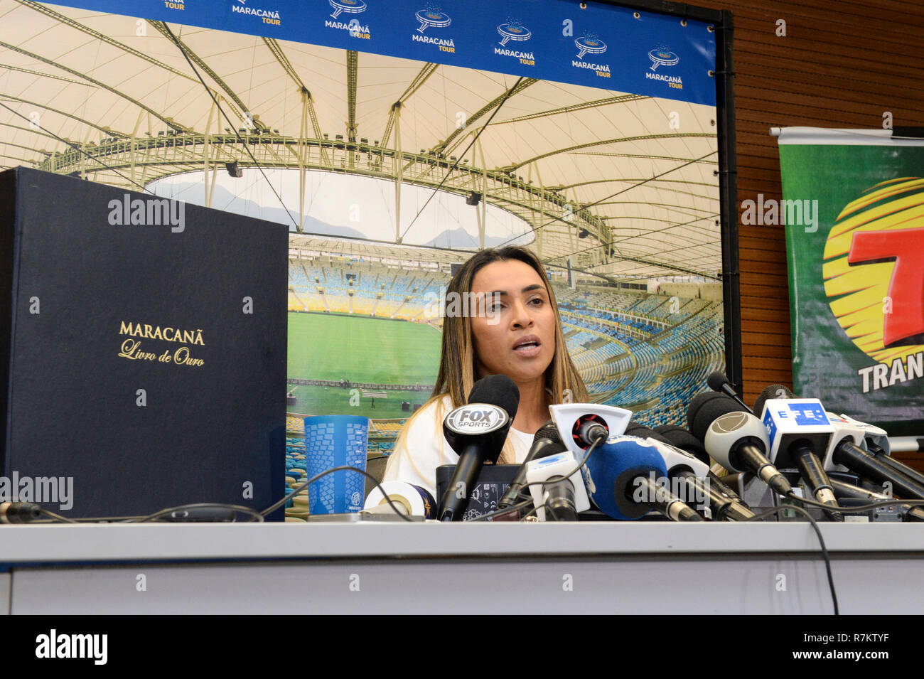 Maracana tour hi-res stock photography and images - Alamy