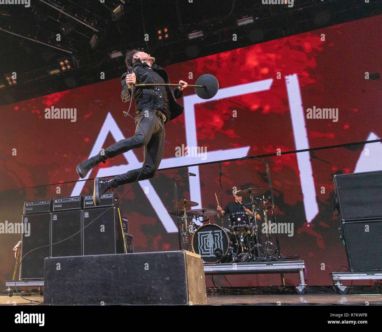 Inglewood, California, USA. 8th Dec, 2018. DAVEY HAVOK goes airborne ...