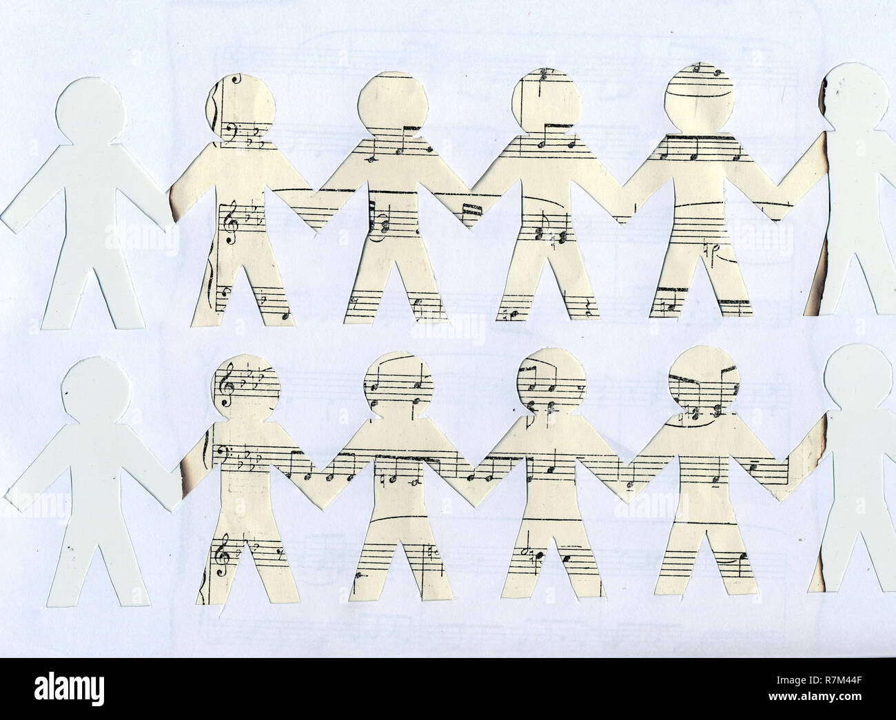 Crumpled sheet music hi-res stock photography and images - Alamy