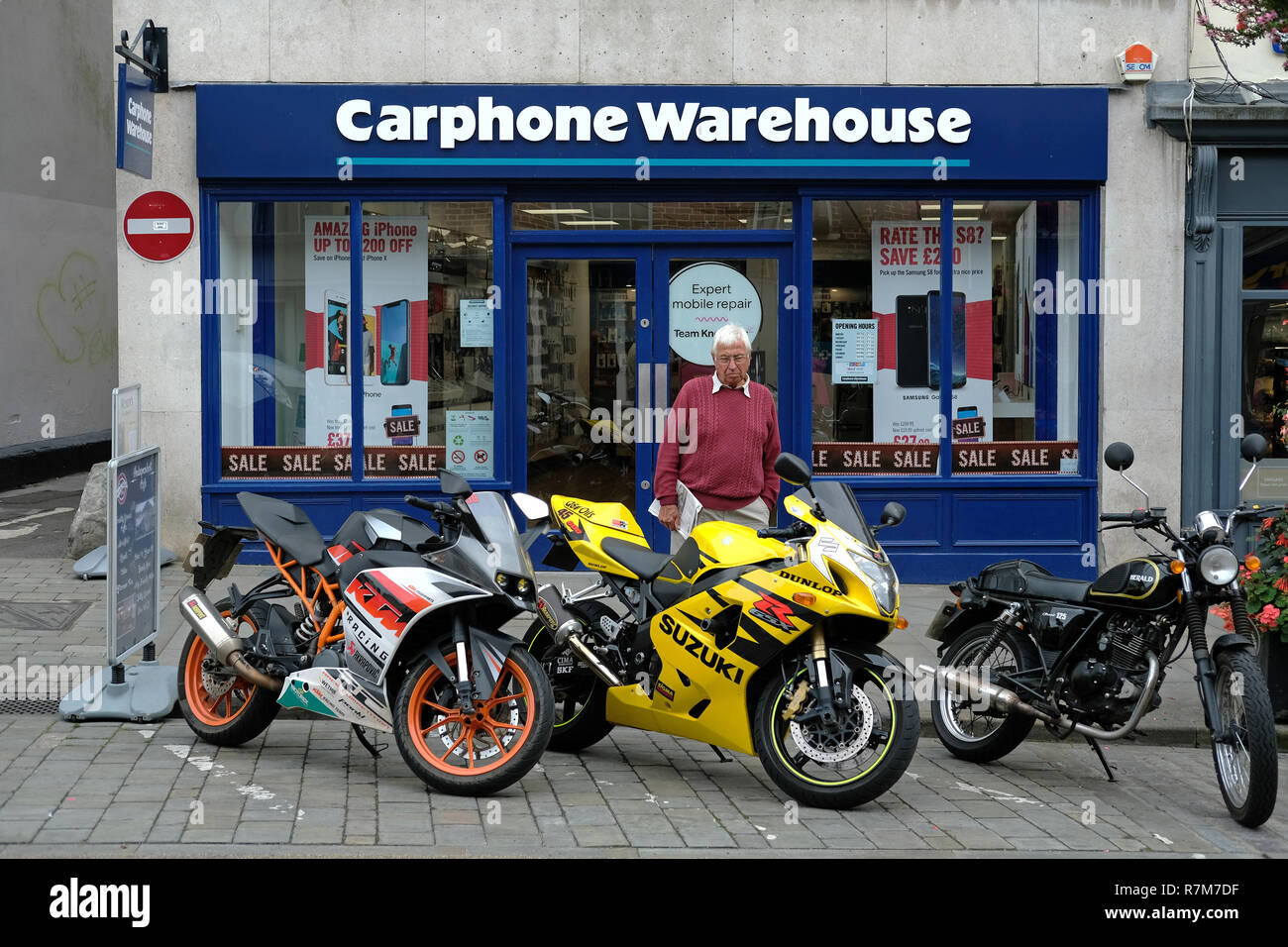 Fast motorbike hi-res stock photography and images - Alamy