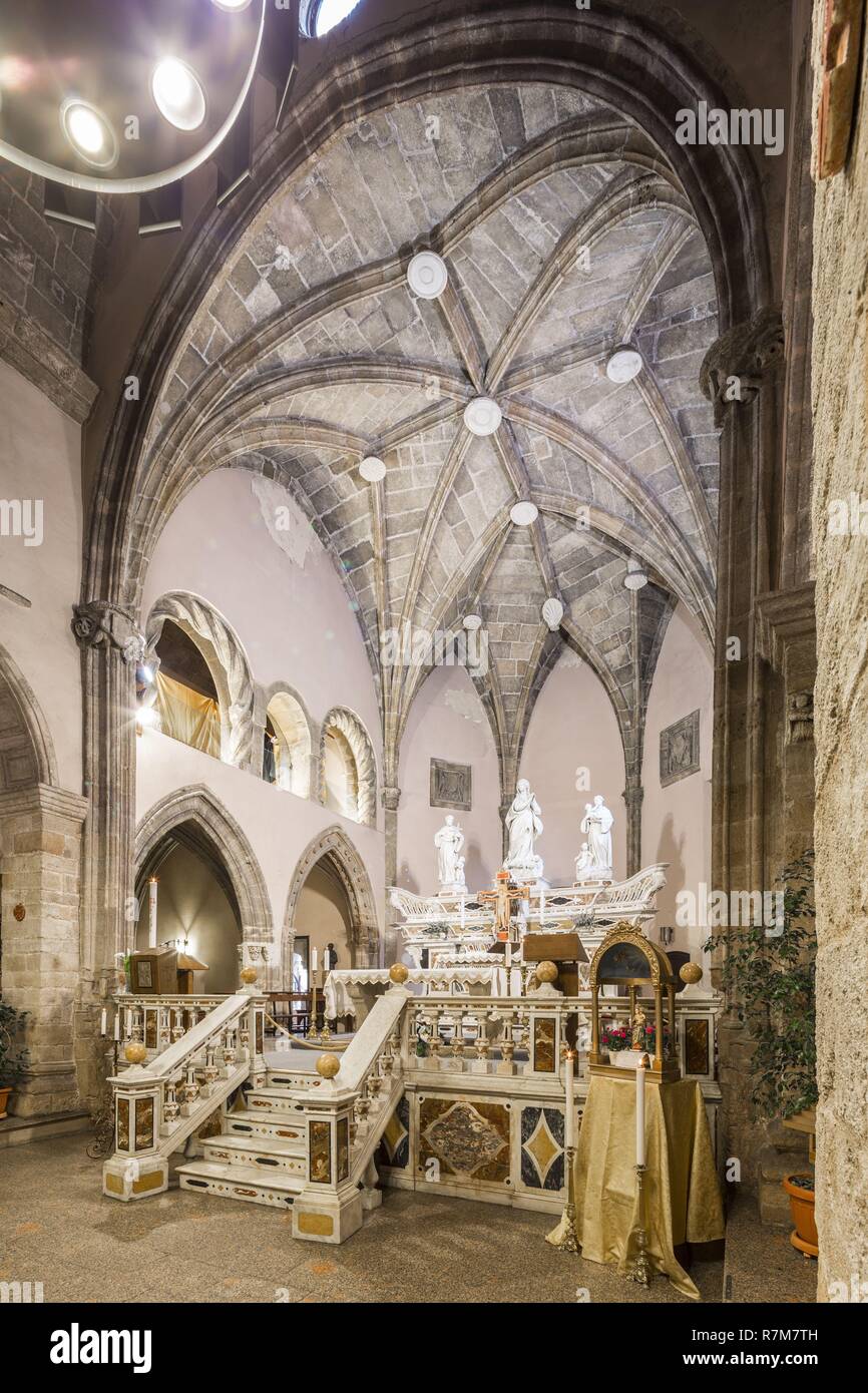 Italy, Sardinia, Western Sardinia, Alghero, altar of the church San ...