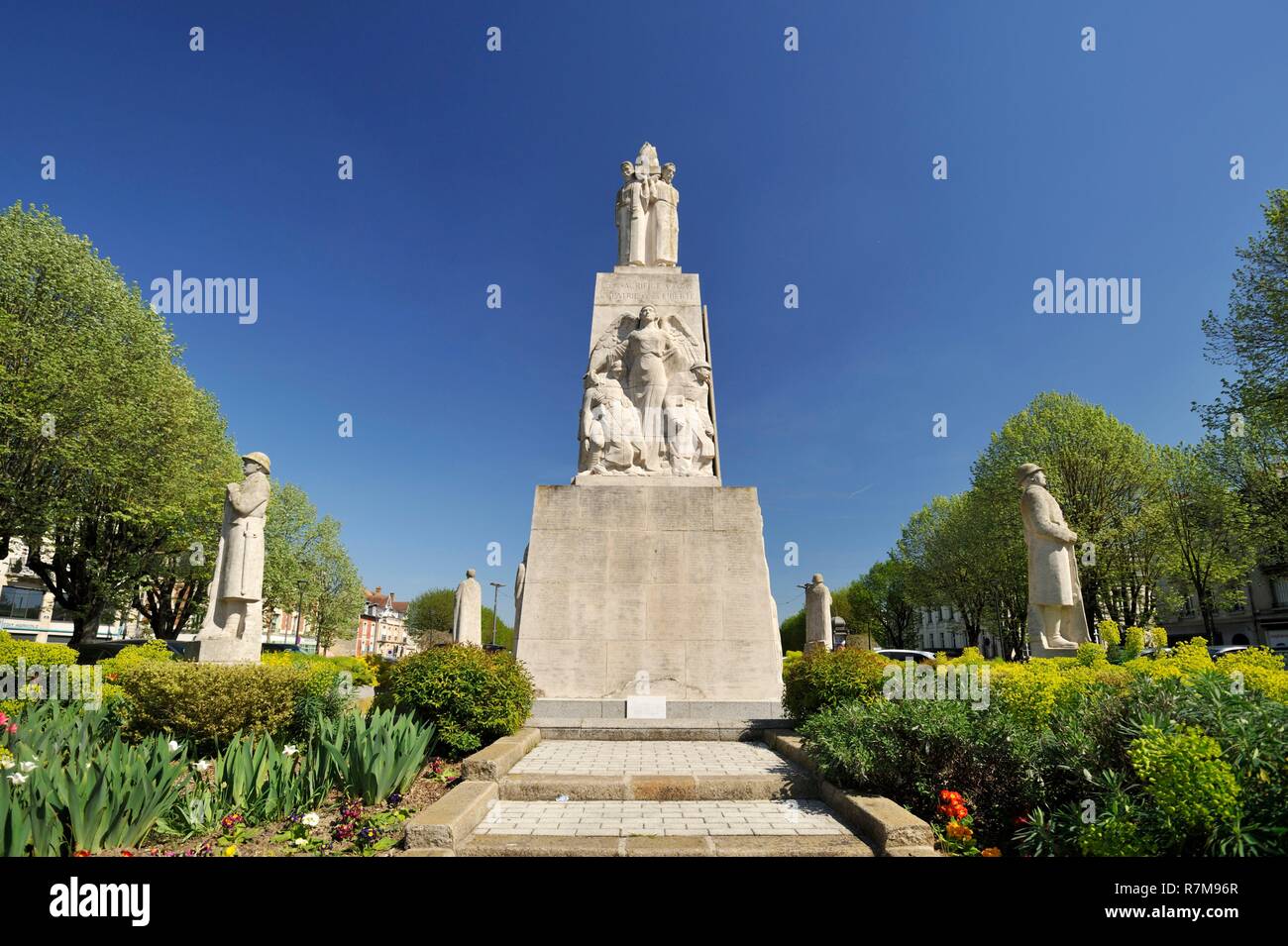 Monument soissons hi-res stock photography and images - Alamy
