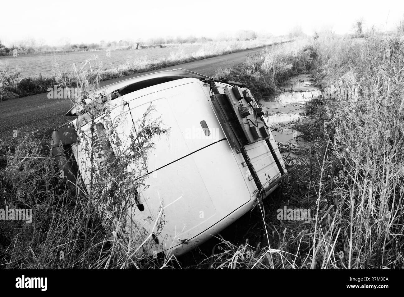 Crashed transit van hi-res stock photography and images - Alamy