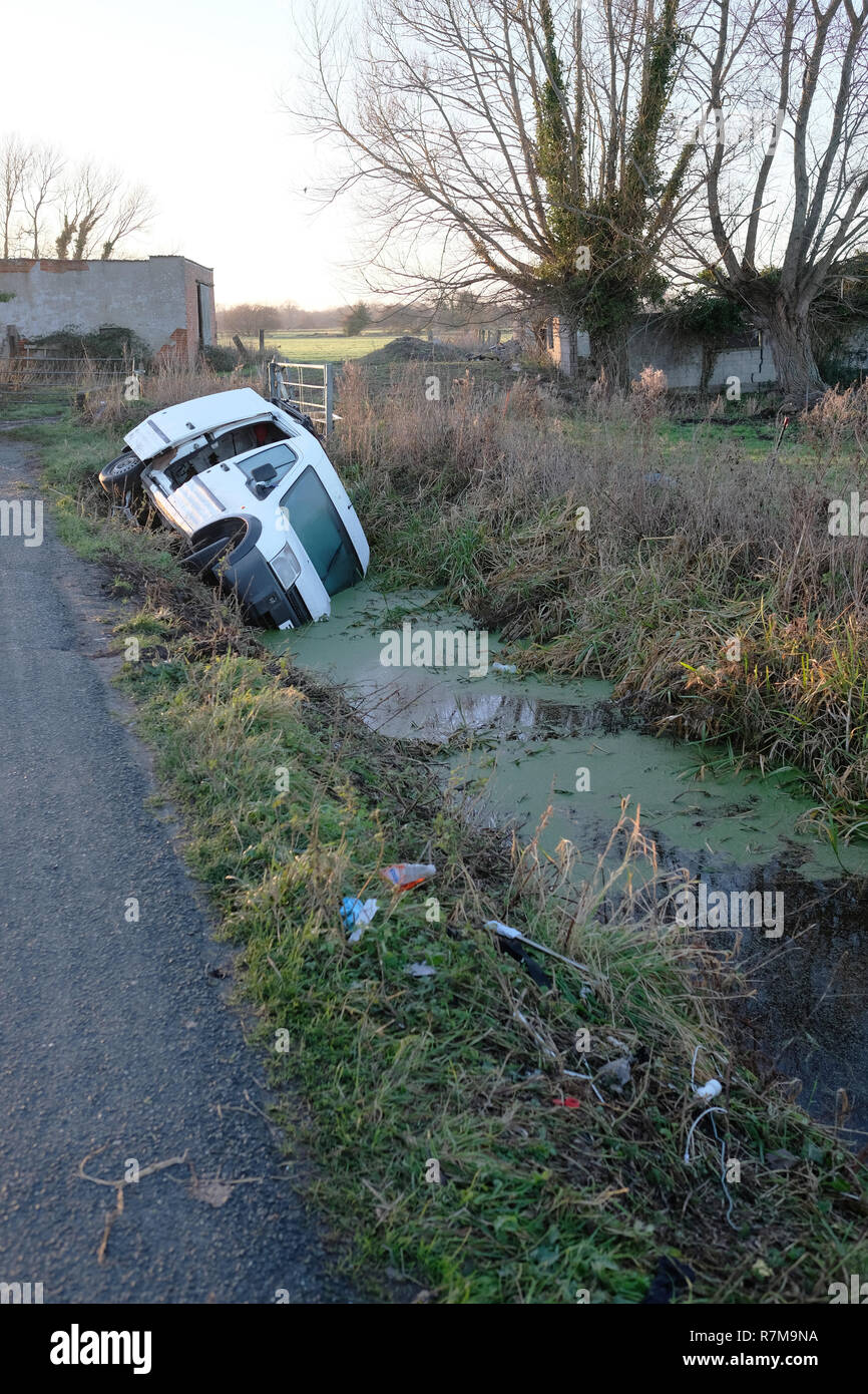 December 2018 - Old ford van crashed into a flooded drainage ditch near ...