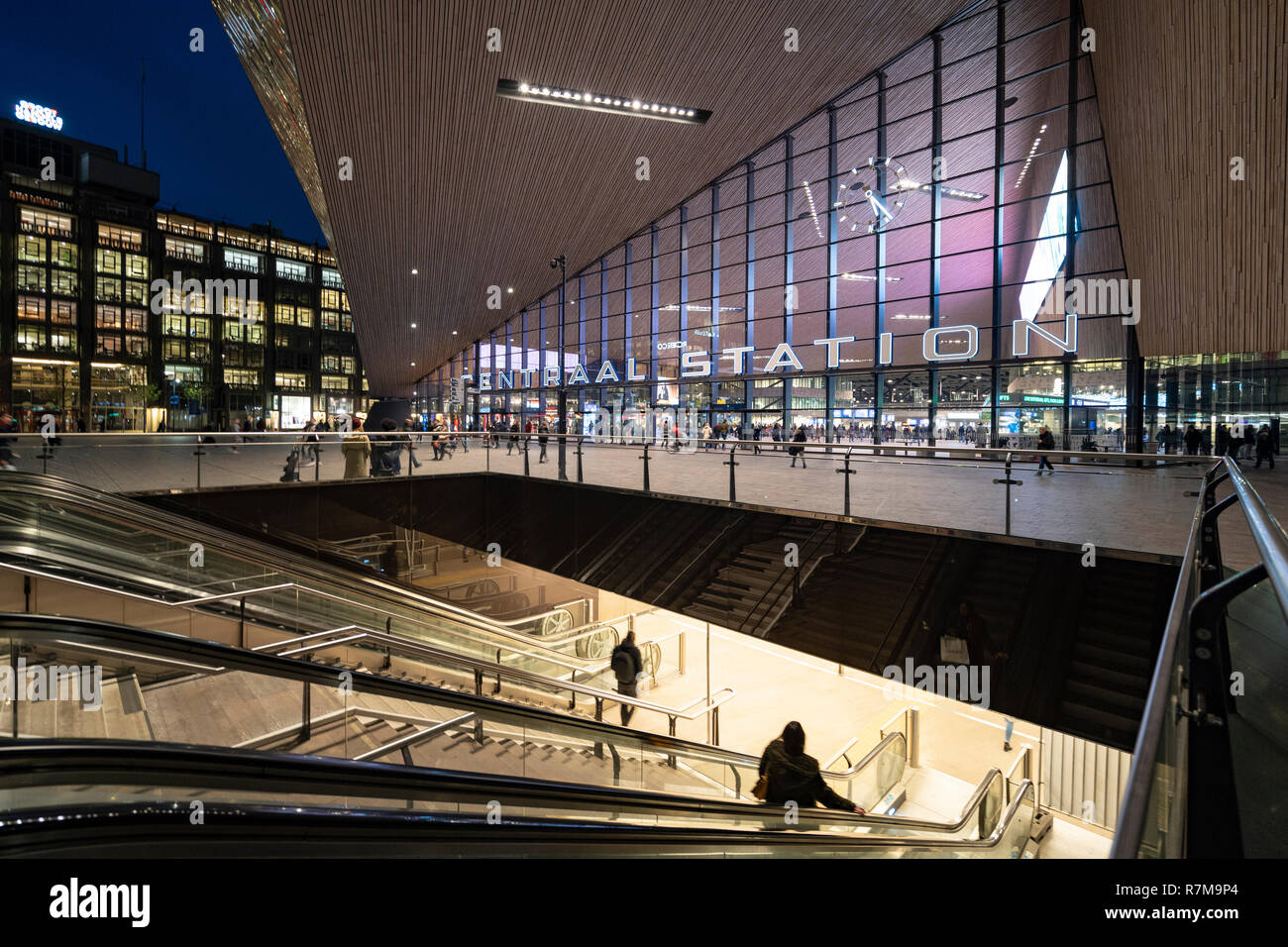 Rotterdam central station hi-res stock photography and images - Alamy
