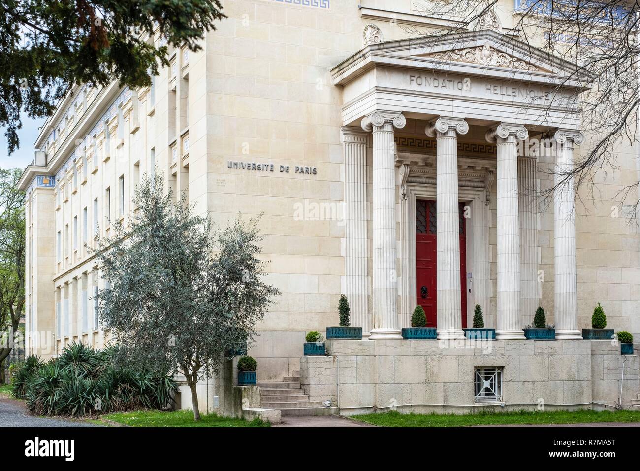 Cite universitaire paris hi-res stock photography and images - Alamy