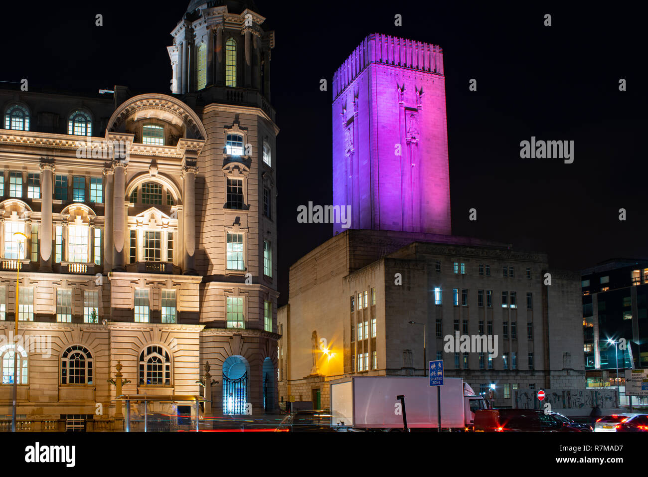 Mersey Docks and Harbour Board Building on left, on the right is the ...