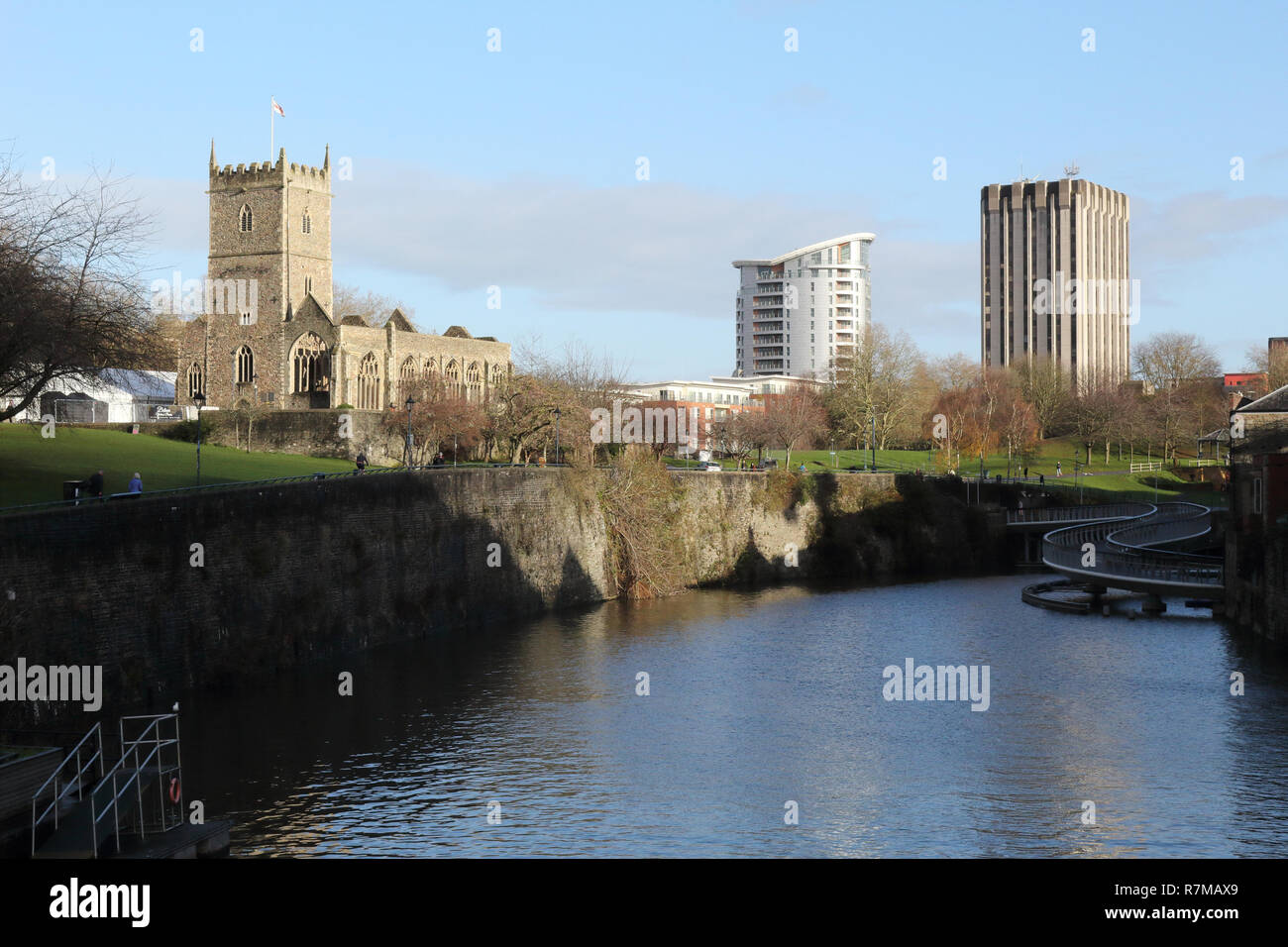 A landscape of the Avon river in front of the rumbled Saint Peter's ...