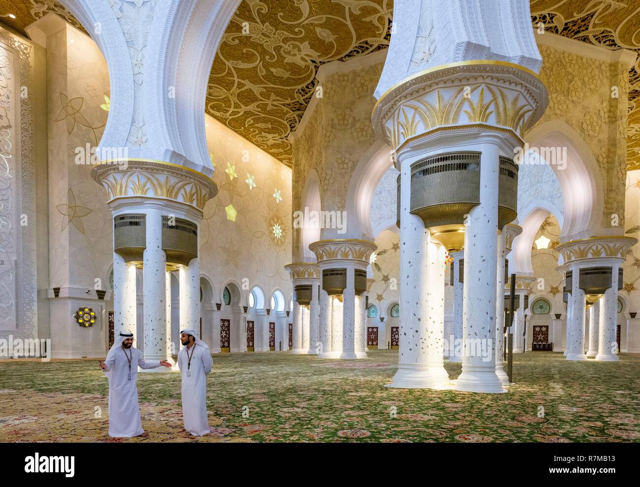United Arab Emirates, Abu Dhabi, Sheikh Zayed Great Mosque, from the ...
