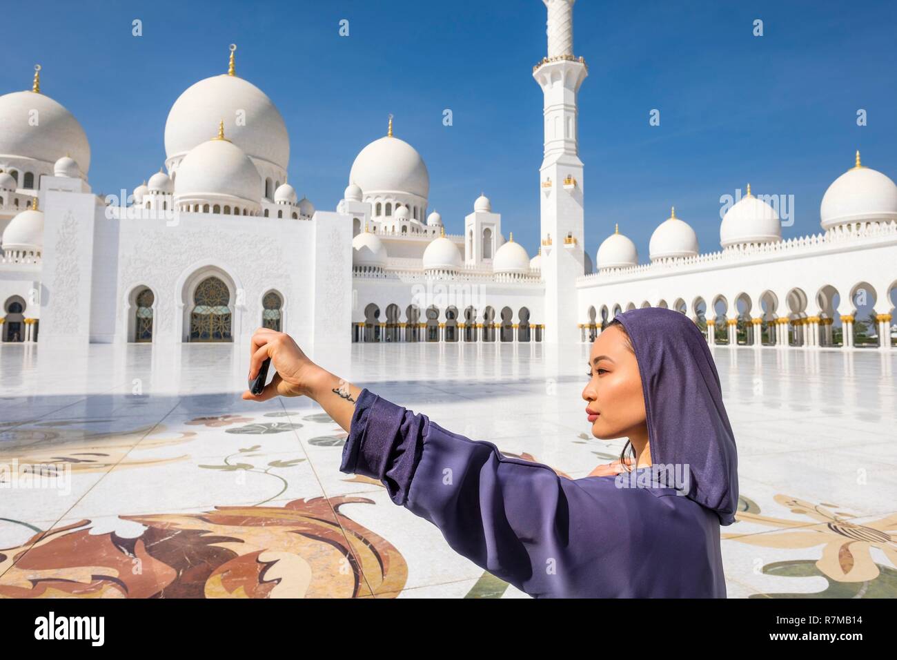 United Arab Emirates, Abu Dhabi, Sheikh Zayed Great Mosque, from the ...