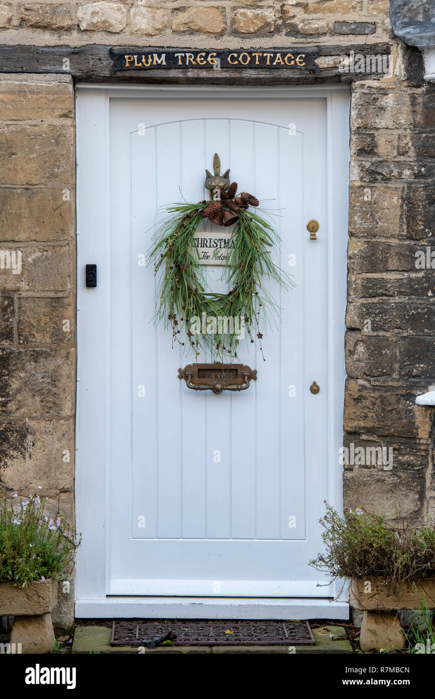 Door lintel decoration hi-res stock photography and images - Alamy