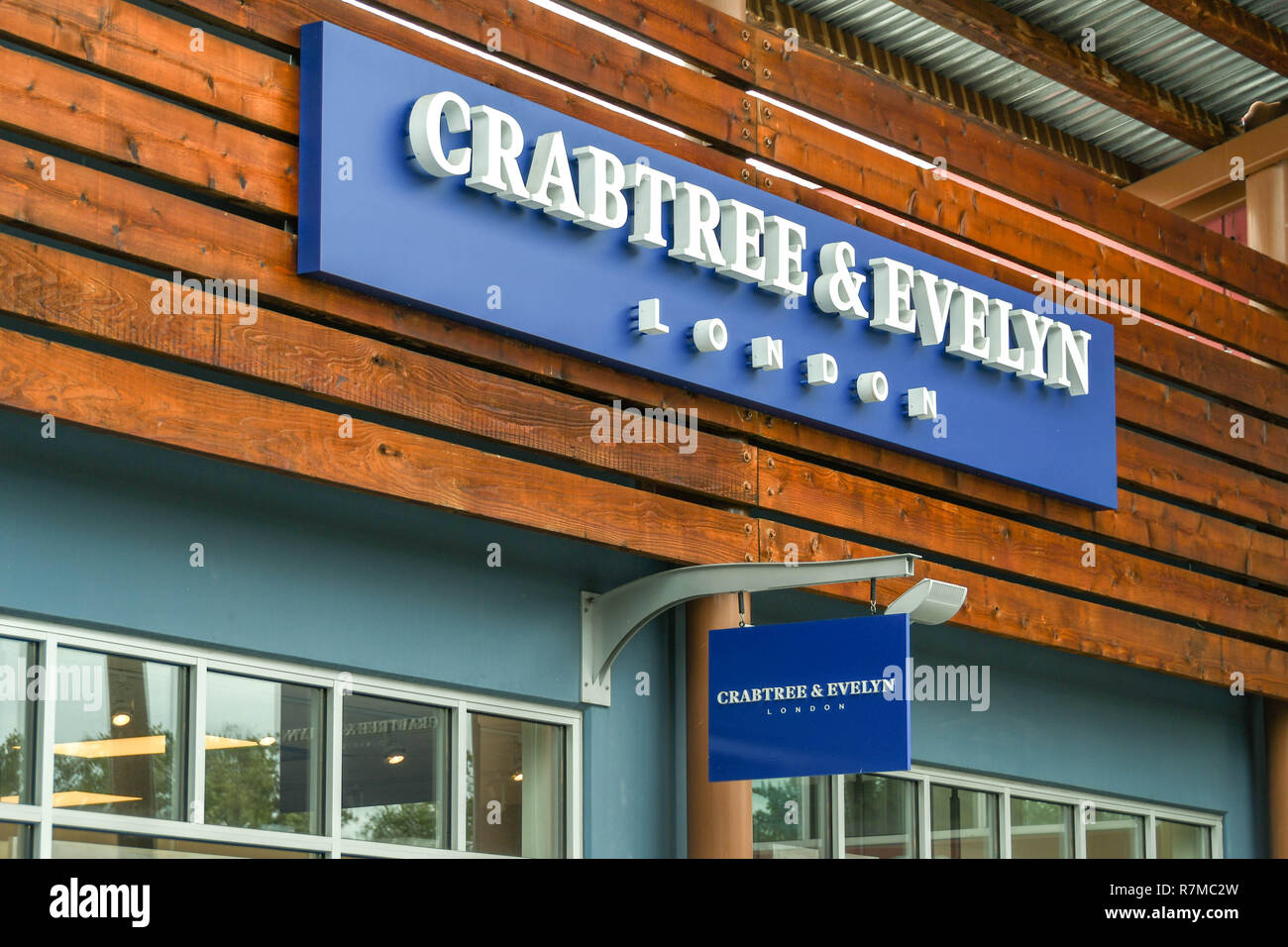 Seattle premium outlets hi-res stock photography and images - Alamy