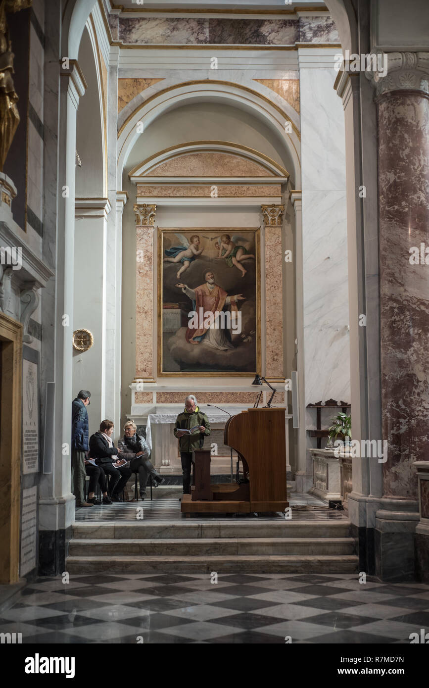 White truffle from san miniato hi-res stock photography and images - Alamy