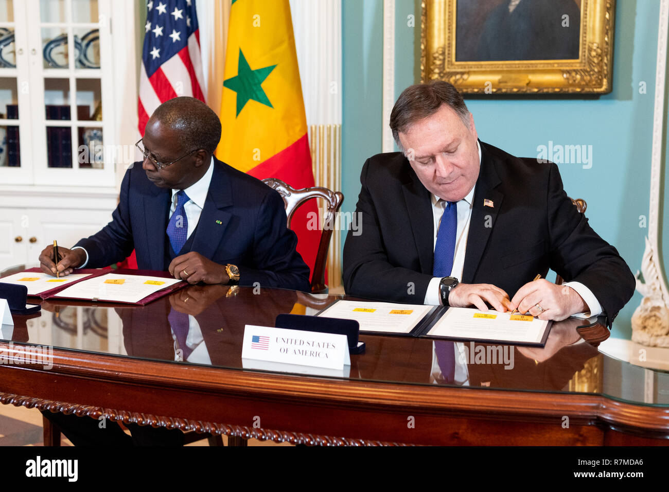 Treaty room state department hi-res stock photography and images - Alamy