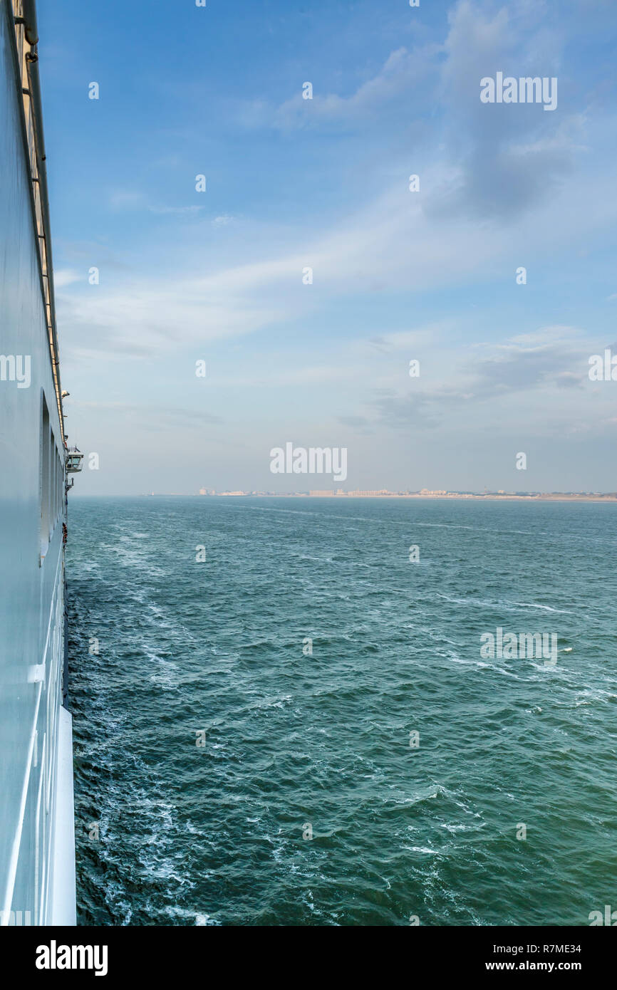 Cross channel ferry dover hi-res stock photography and images - Alamy