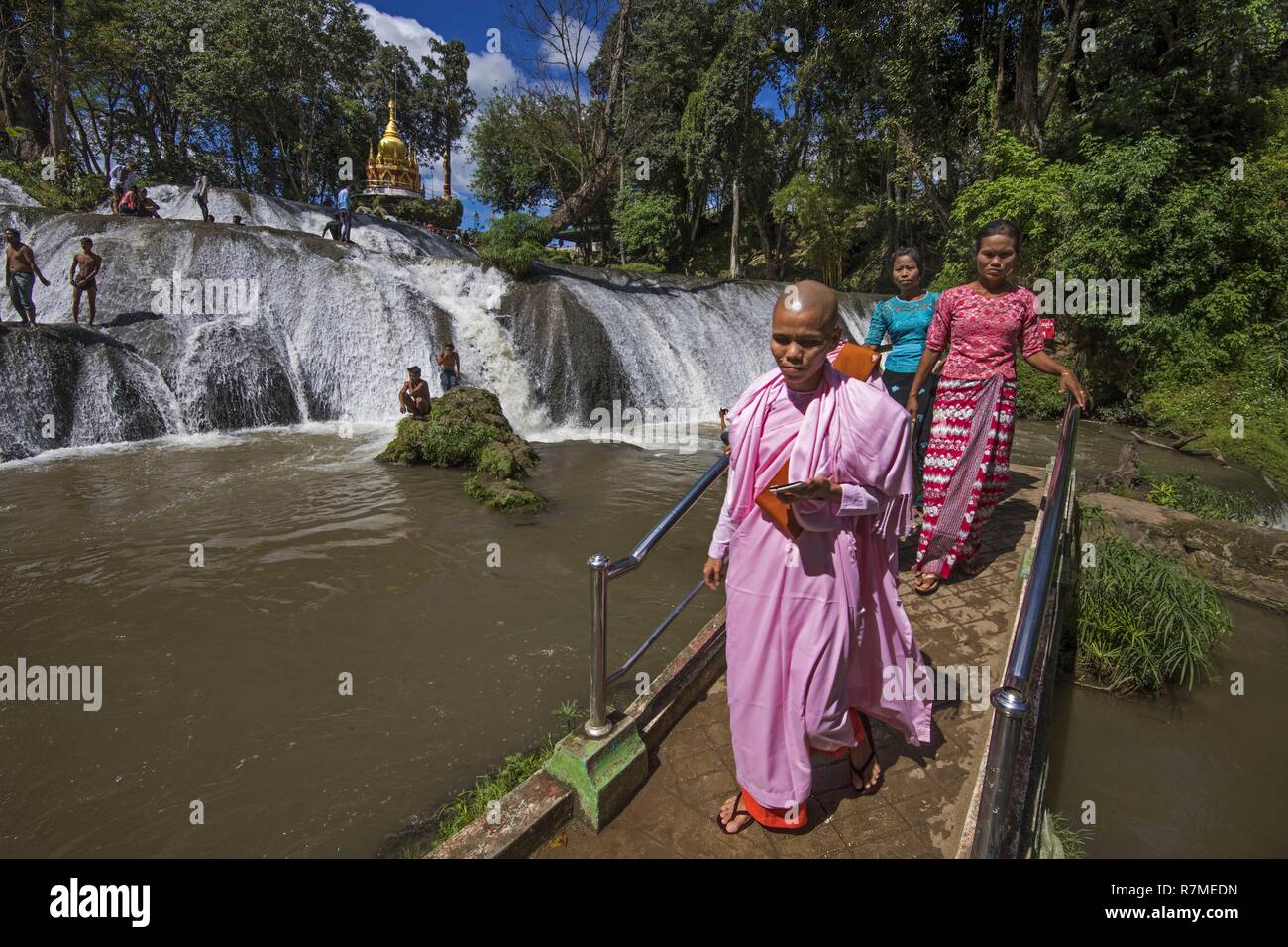 Myanmar, Mandalay Division, Pyin Oo Lwin, a day out at the Be Fall ...