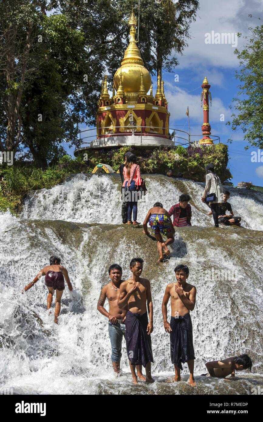 Myanmar, Mandalay Division, Pyin Oo Lwin, a day out at the Be Fall ...