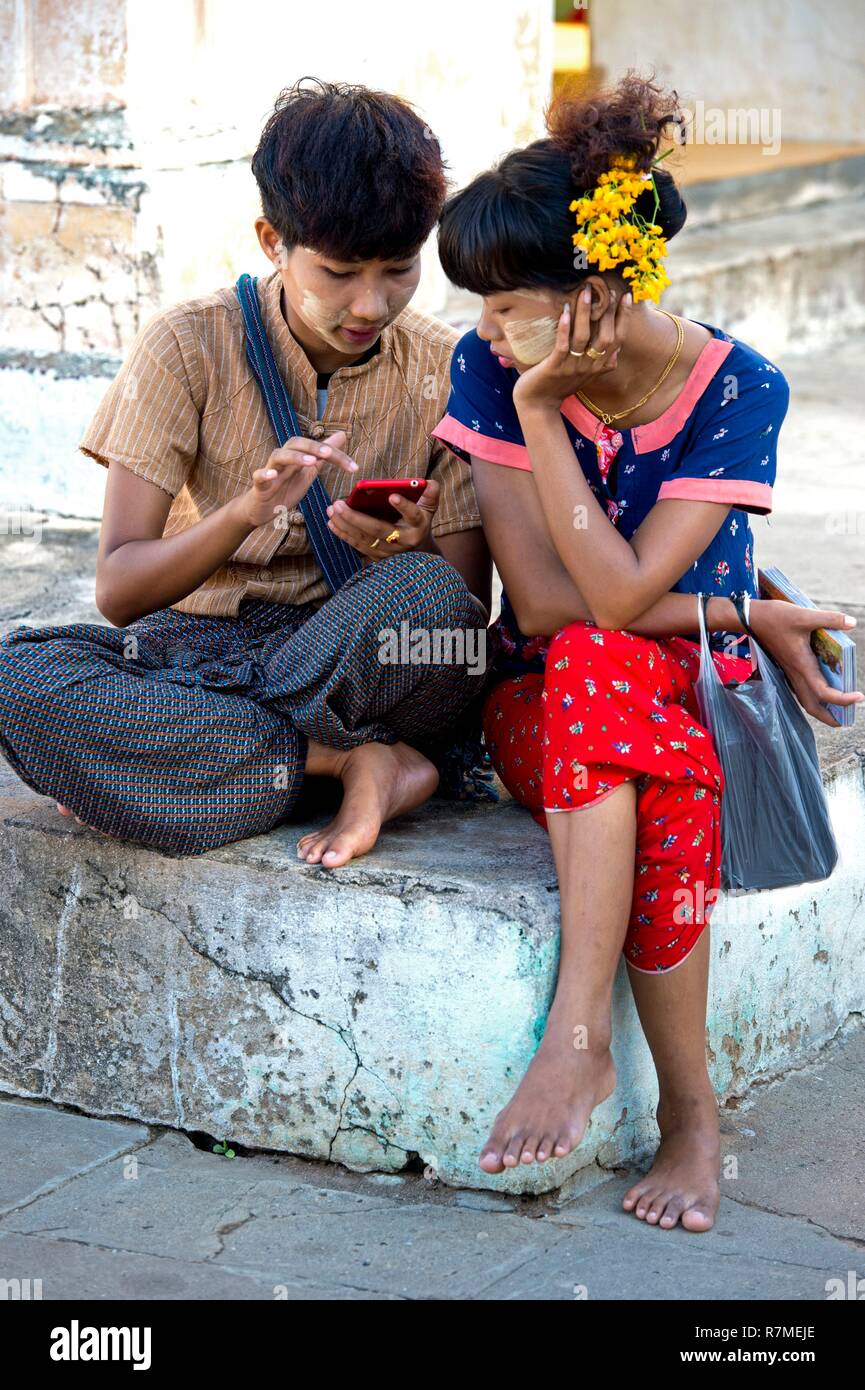 Myanmar, Mandalay Division, Bagan, daily life Stock Photo - Alamy