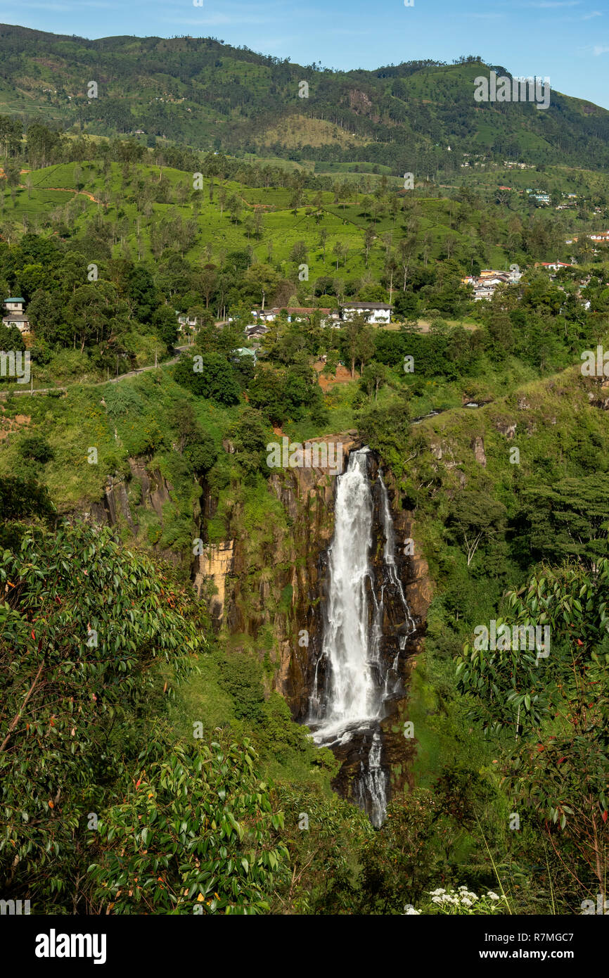 Devon falls sri lanka hi-res stock photography and images - Alamy