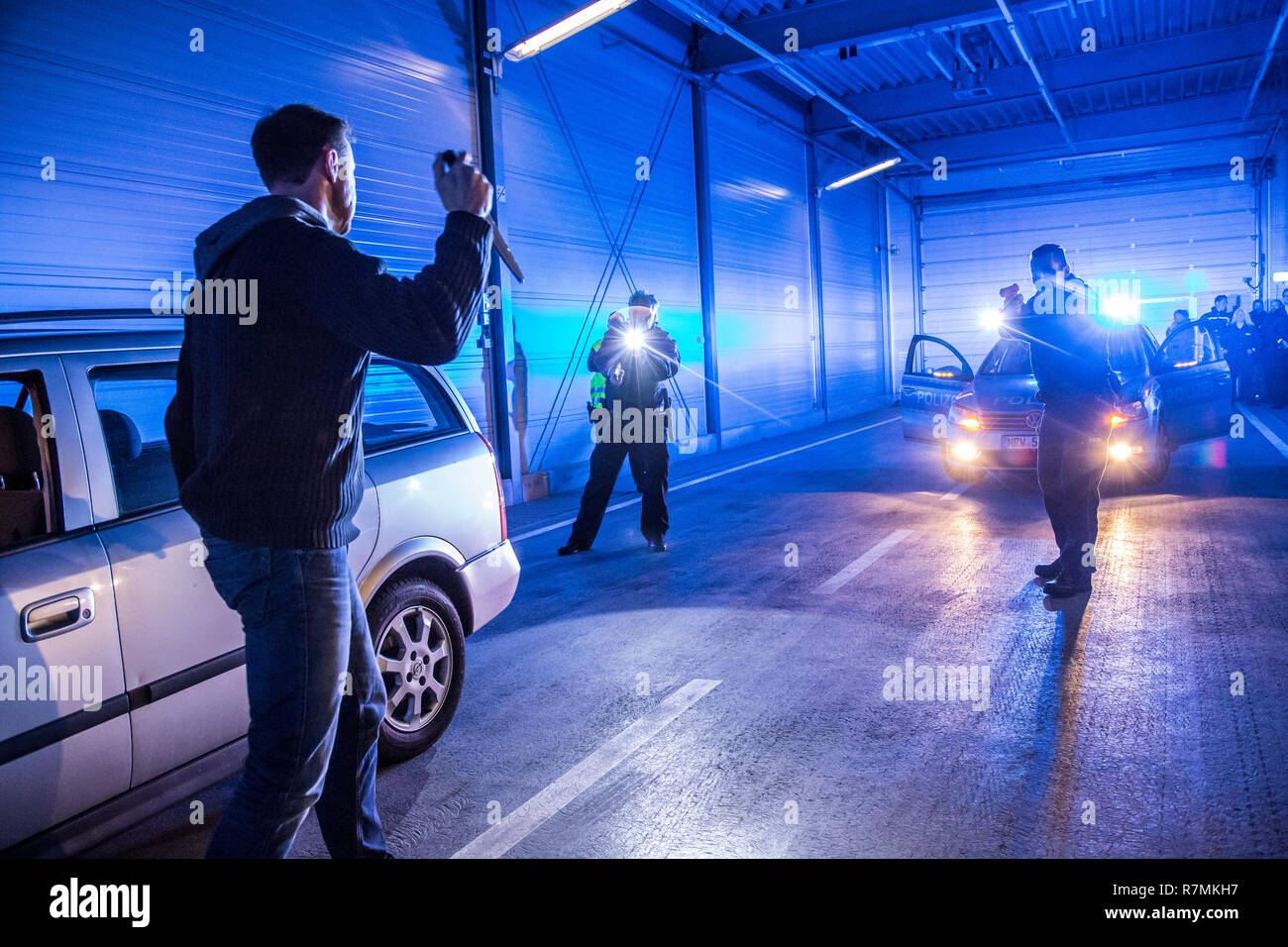 Defense tactics hi-res stock photography and images - Alamy