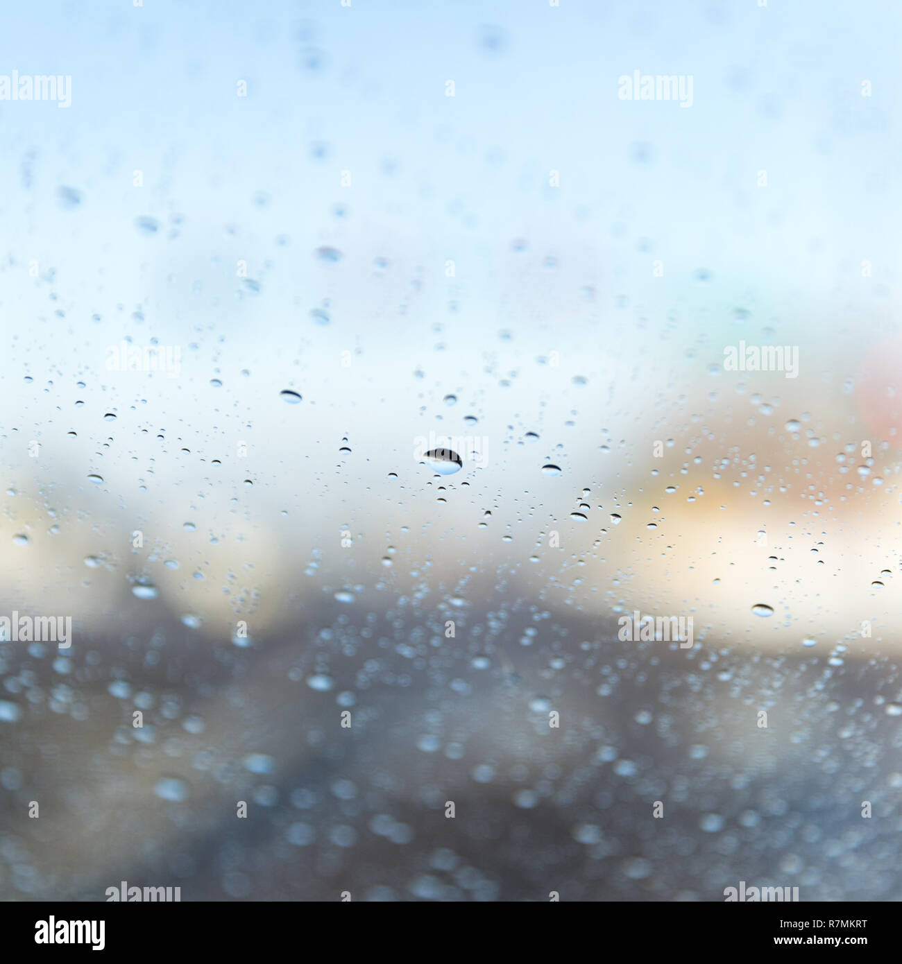 Water droplets on glass window hi-res stock photography and images - Alamy