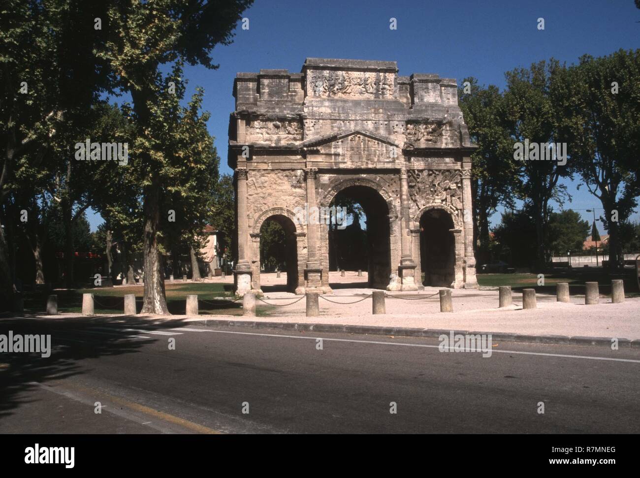The Roman Arc de Triomphe at Orange, Provence Stock Photo - Alamy