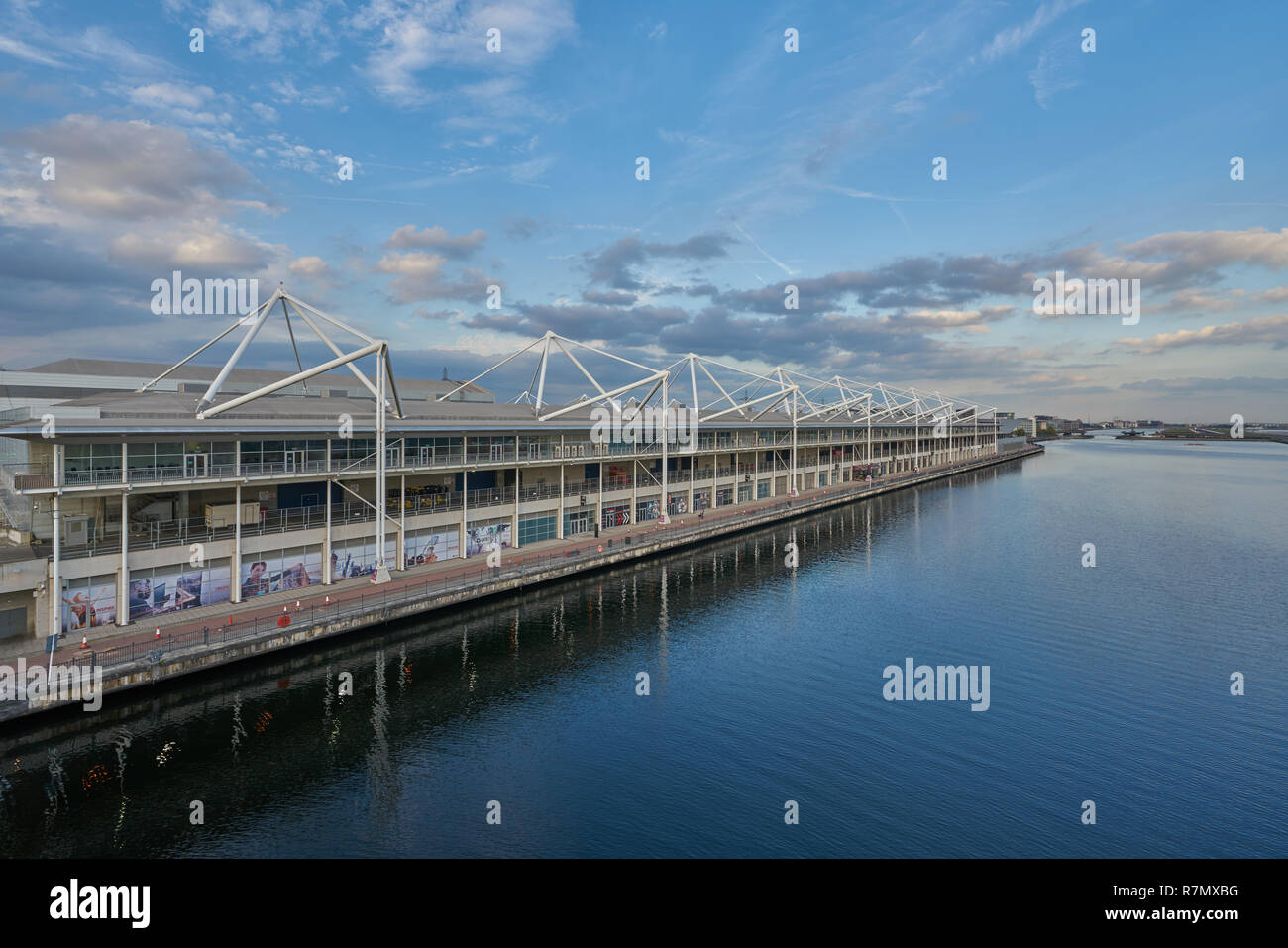 Excel building hi-res stock photography and images - Alamy