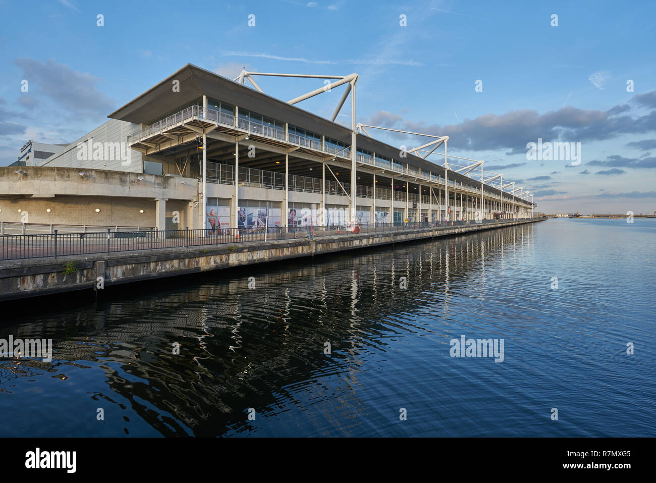 Excel building hi-res stock photography and images - Alamy