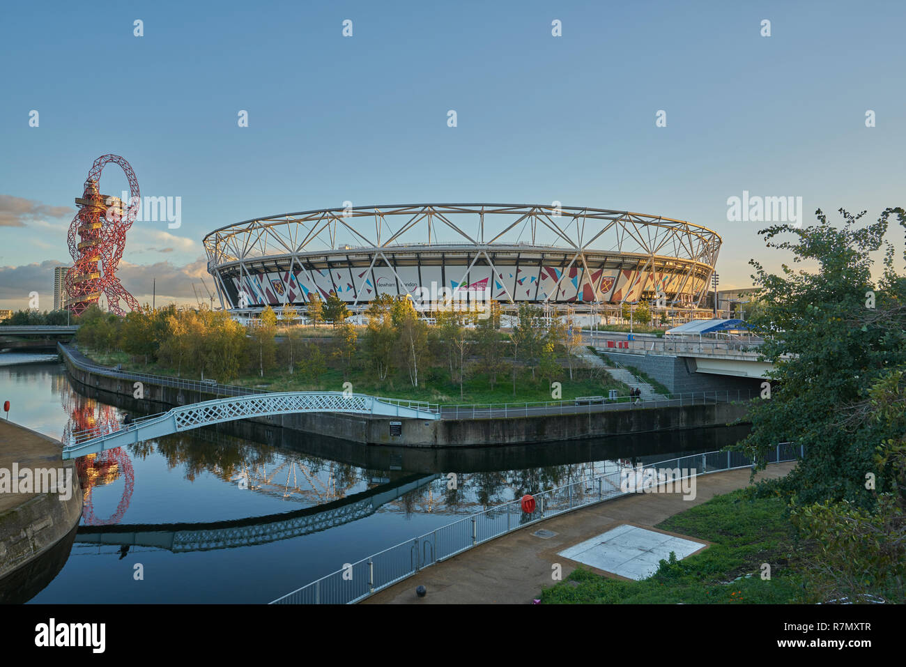 the london stadium olympic stadium Stock Photo - Alamy