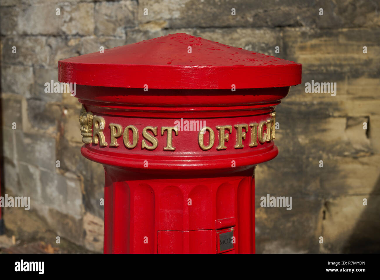victorian post box warwick Stock Photo - Alamy