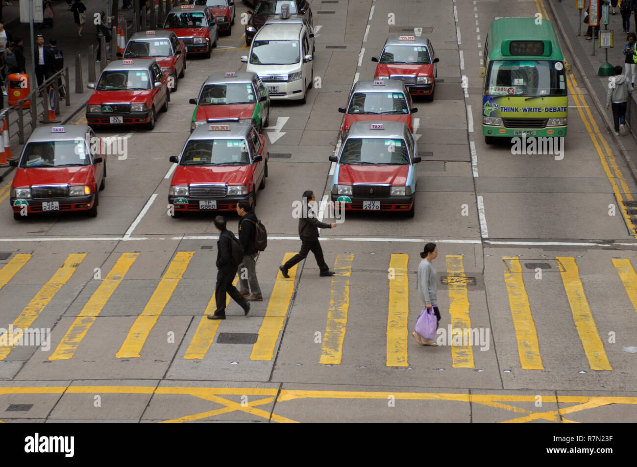 Pedestrian crossing, Hong Kong, China Stock Photo - Alamy