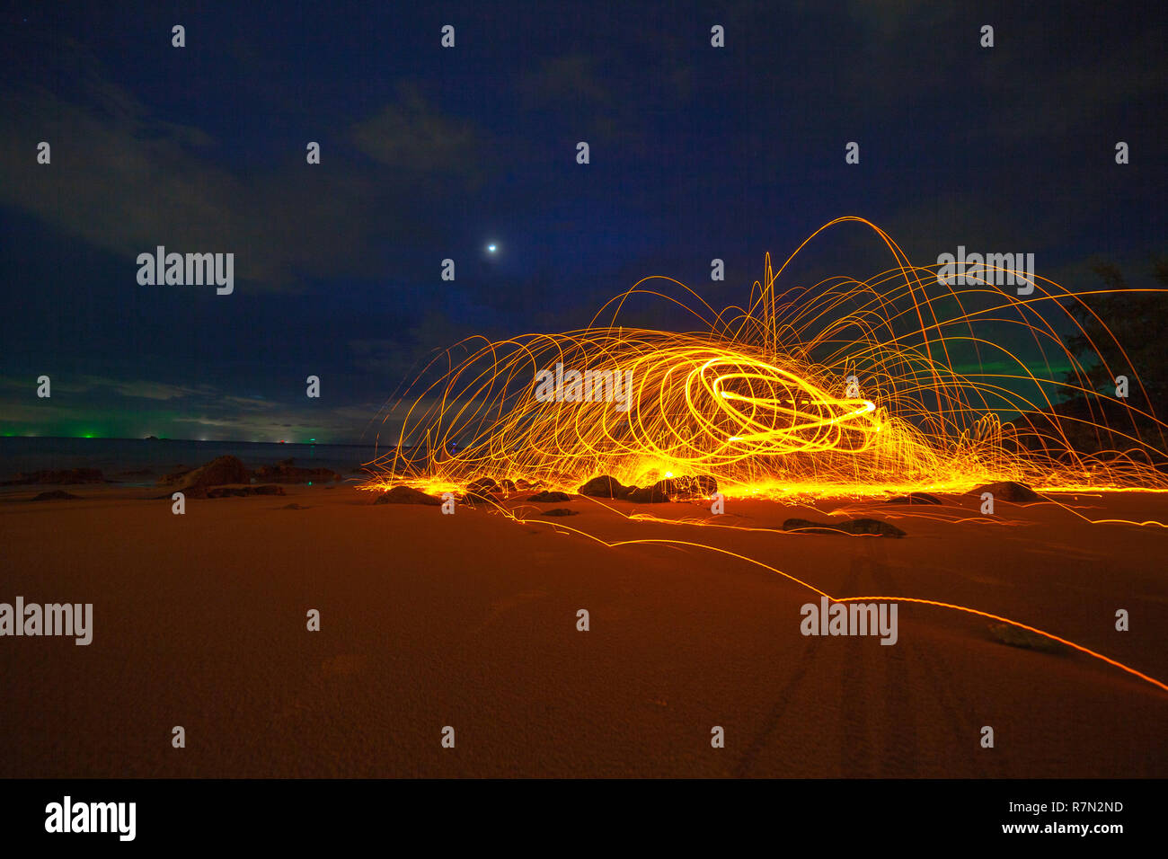 cool burning steel wool art fire work photo experiments on the beach at ...