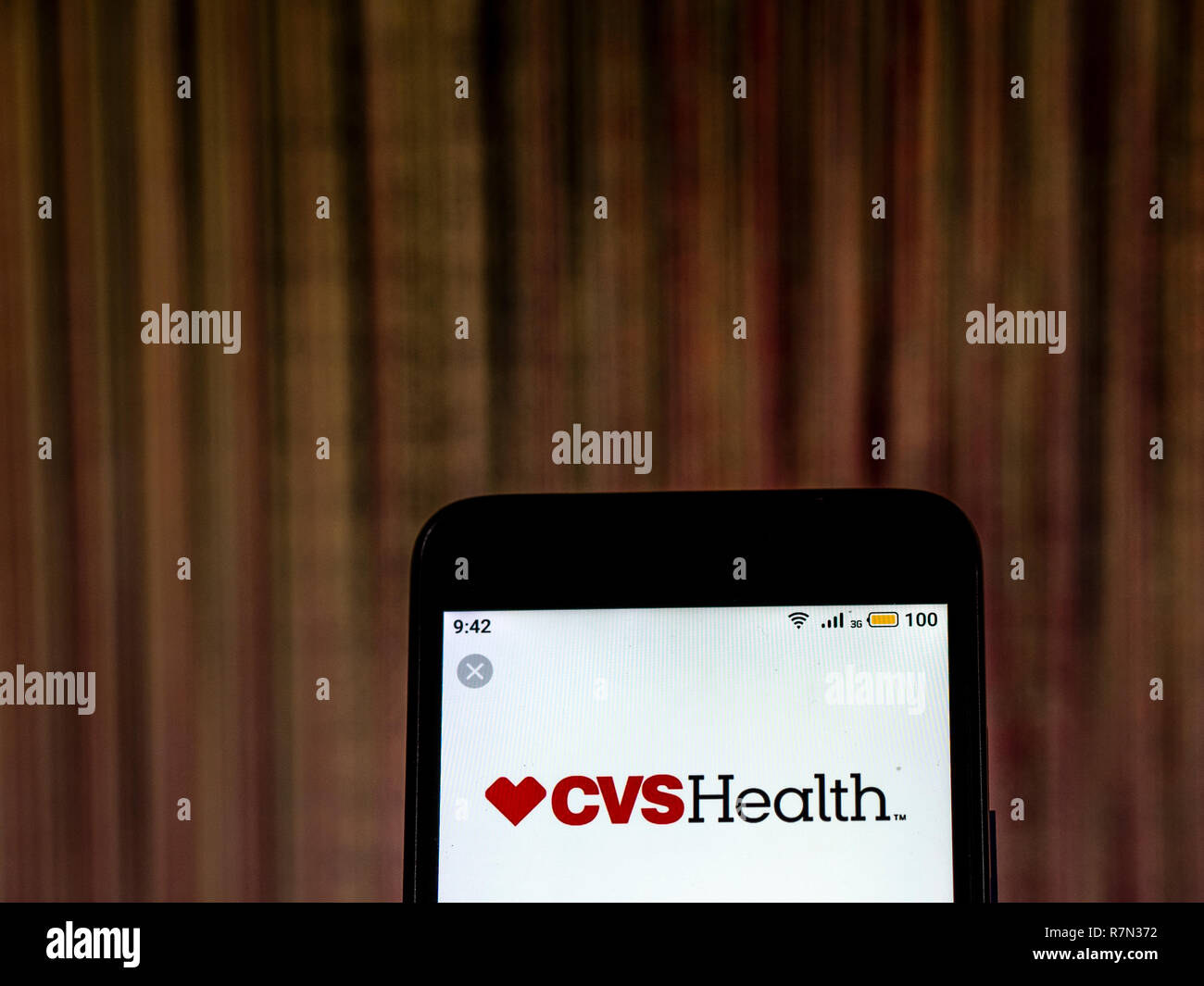 Cvs pharmacy phone hi-res stock photography and images - Alamy