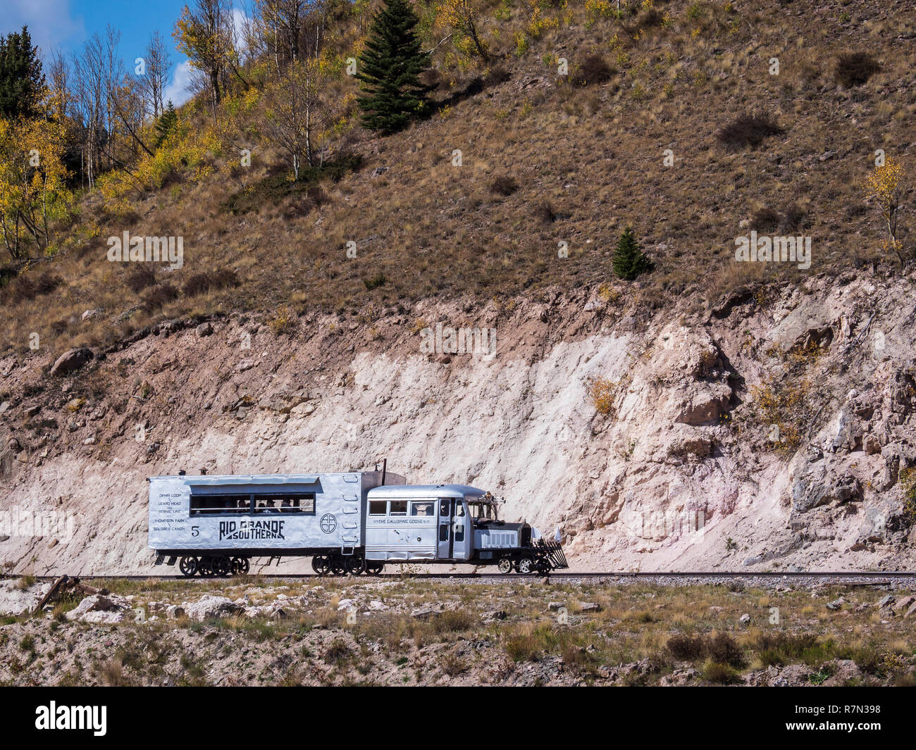 Galloping Goose on the tracks of the Cumbres & Toltec Scenic Railroad ...