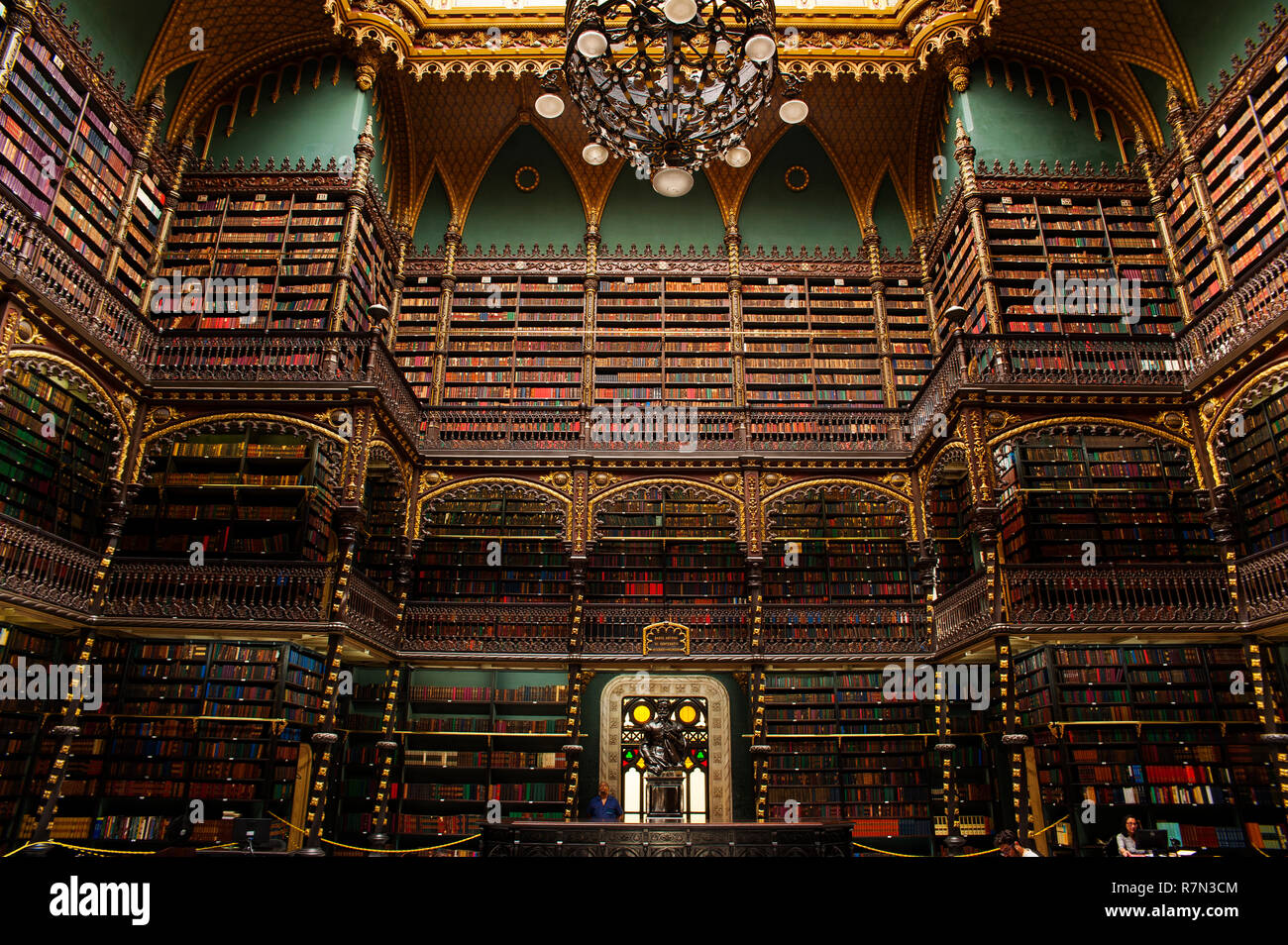 Portuguese Reading Cabinet of Rio de Janeiro, one of the most beautiful ...