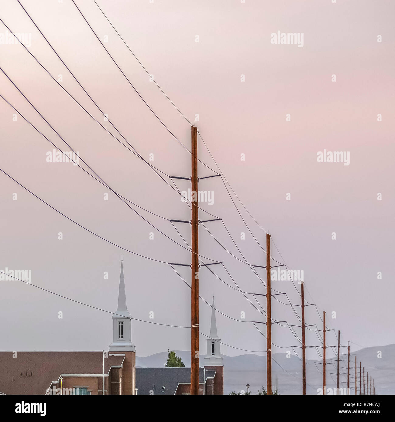 Electrical posts hi-res stock photography and images - Alamy