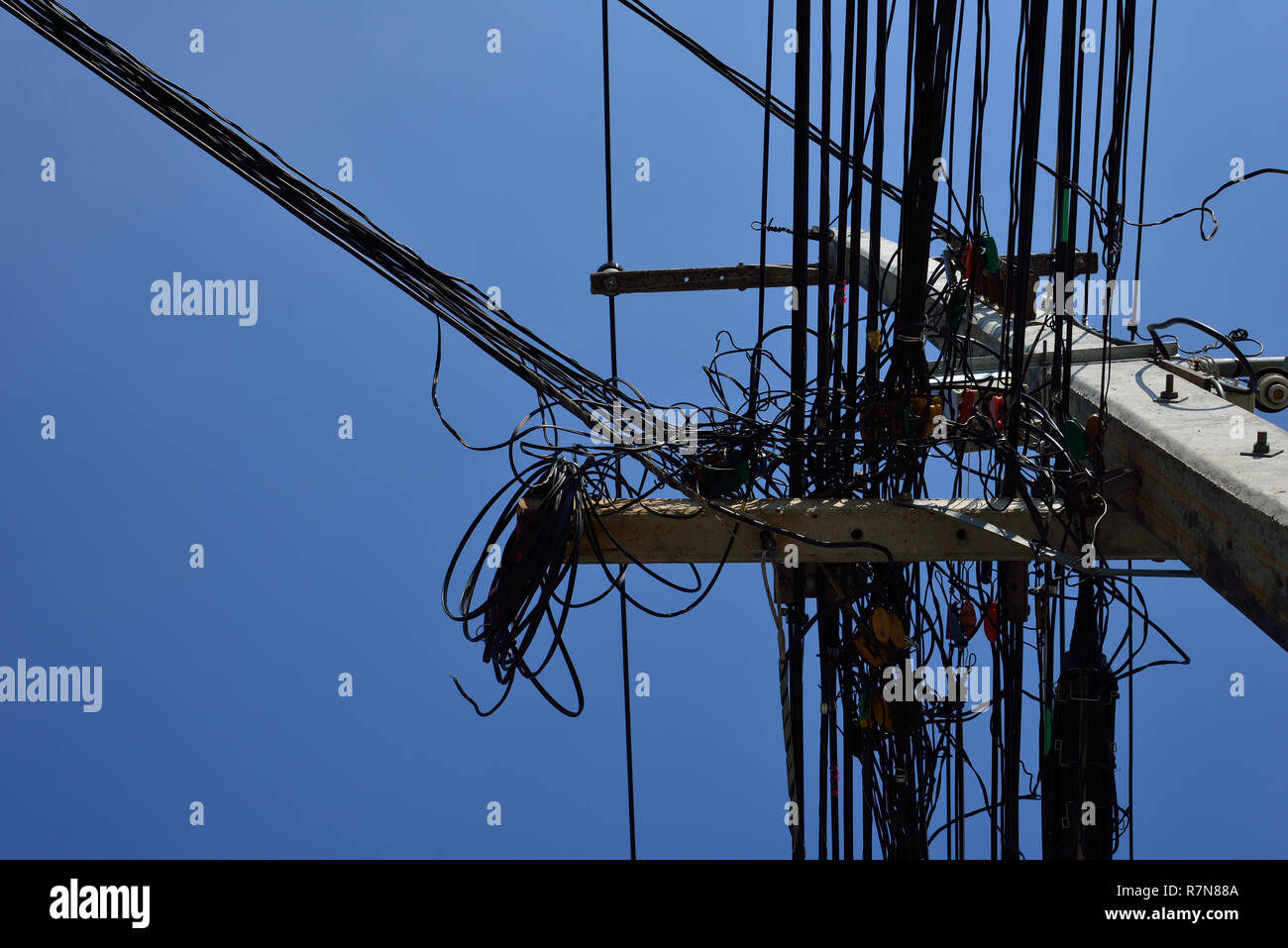 Post tension cables hi-res stock photography and images - Alamy