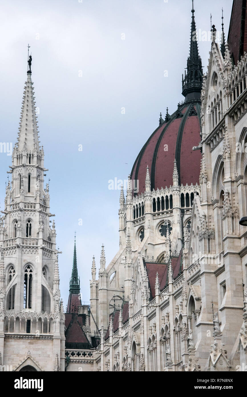 Parliament cake hi-res stock photography and images - Alamy