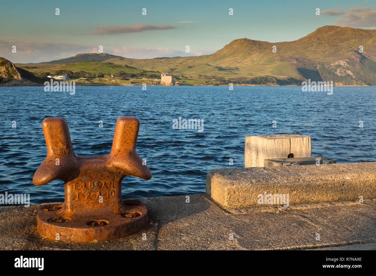 Summer kilchoan castle hi-res stock photography and images - Alamy