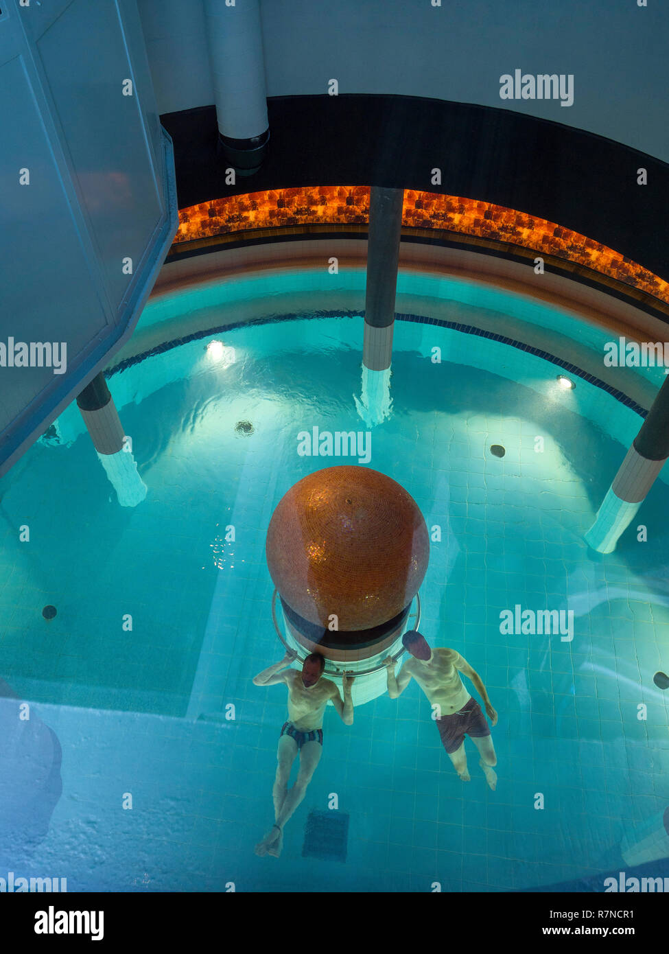 Thermal bath Therme Bogn, Scuol, Scuol Valley, Engadine, Grisons ...