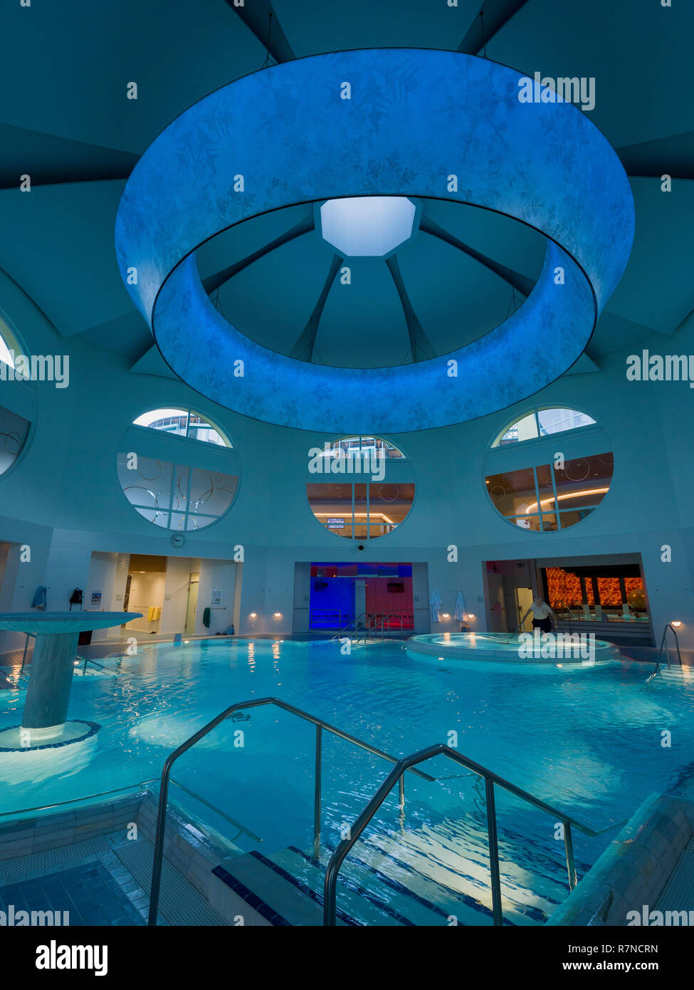 Thermal bath Therme Bogn, Scuol, Scuol Valley, Engadine, Grisons ...