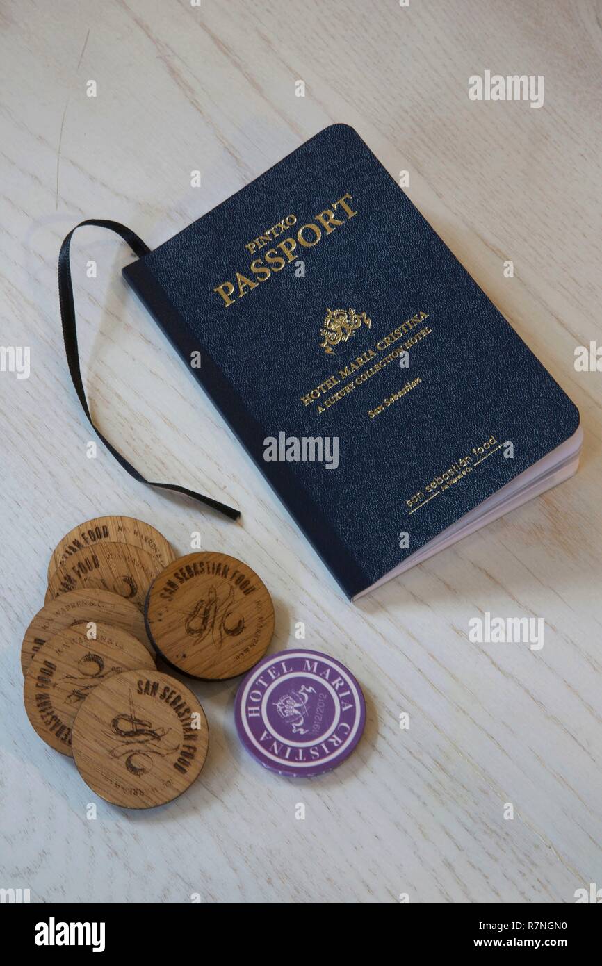Passport of spain hi-res stock photography and images - Alamy