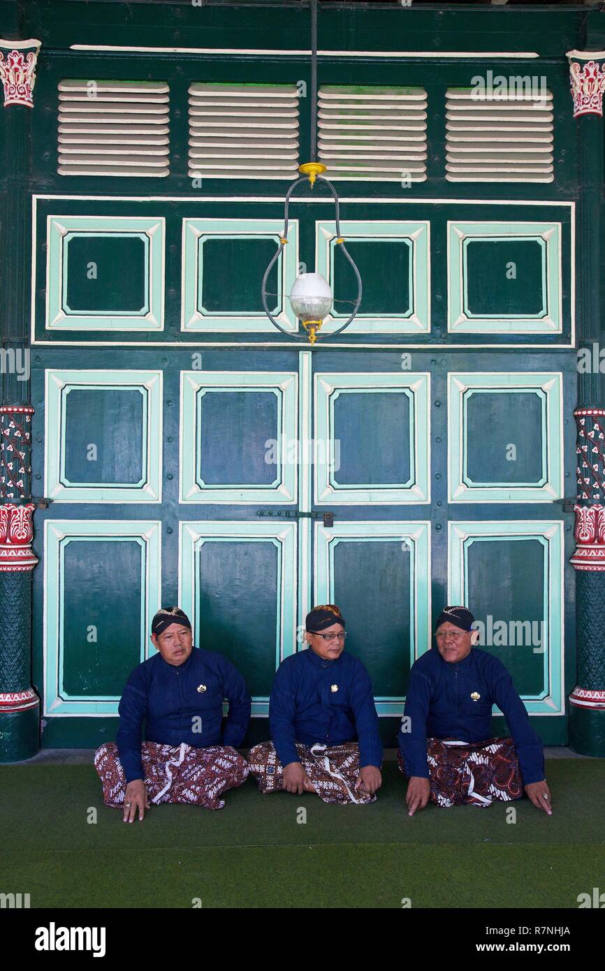 Indonesia, Java, Yogyakarta, Guards of the kraton, the ancient royal ...