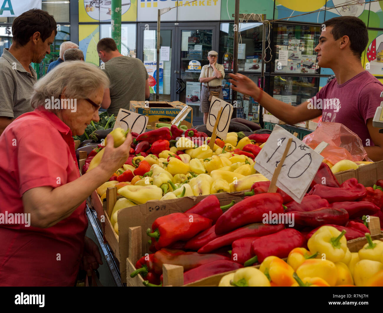 Market belgrade hi-res stock photography and images - Alamy