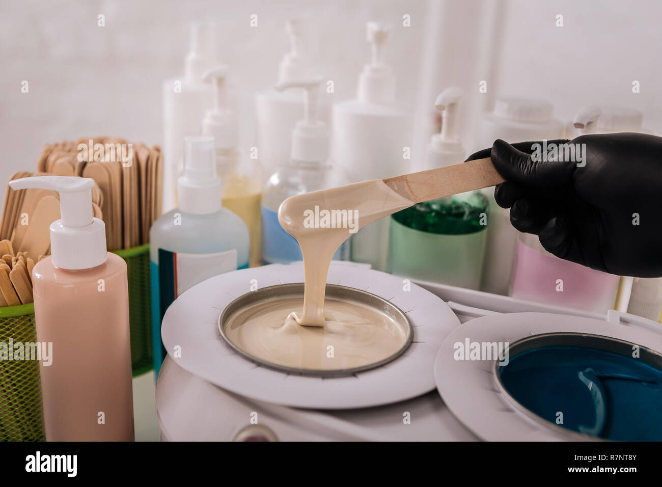 Depilation master hi-res stock photography and images - Alamy