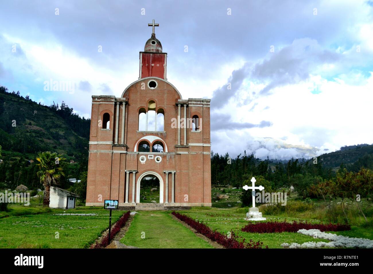 Cathedral - Old Yungay where an earthquake and landslide buried 25,000 ...